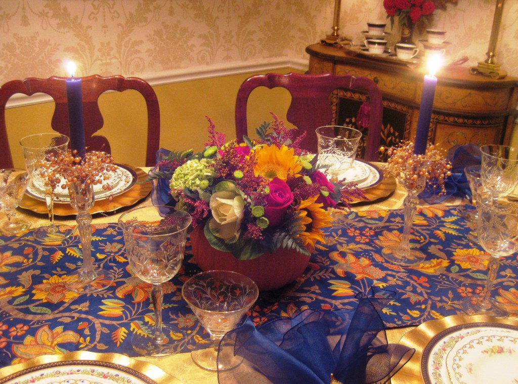 » Table Setting for a Blue Hen Red Door Table Decor